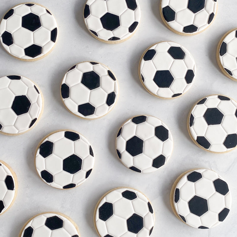 Soccer ball Sugar Cookies ,Team Gifts, Party Favours– That’s so Sweet